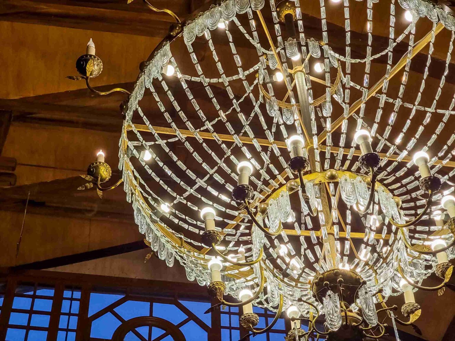 9 Great Alternatives To Recessed Lighting